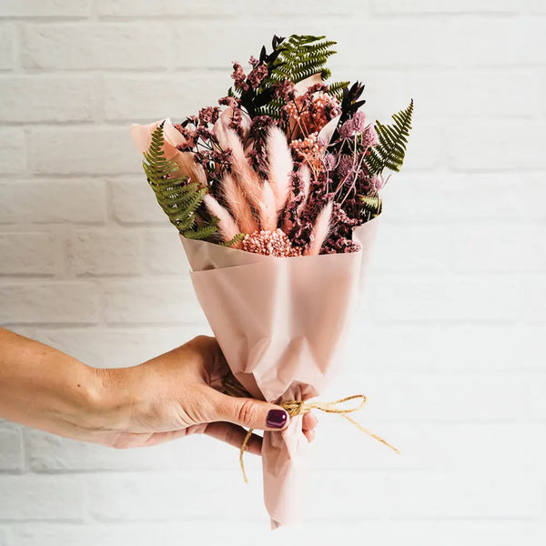 Juliette Dried Flower Mini Bouquet - Blue Windows